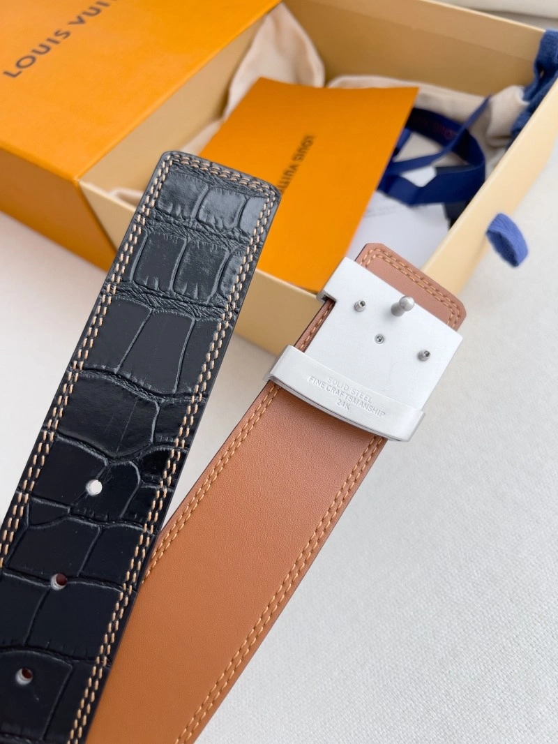 Low-cost Louis Vuitton Belts