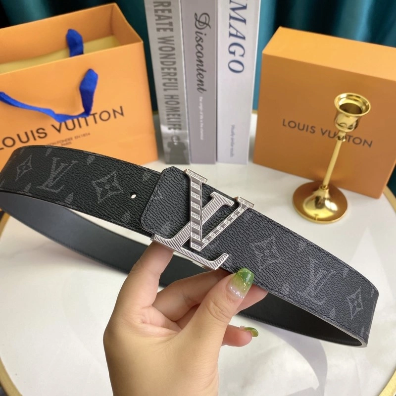 Low-cost Louis Vuitton Belts