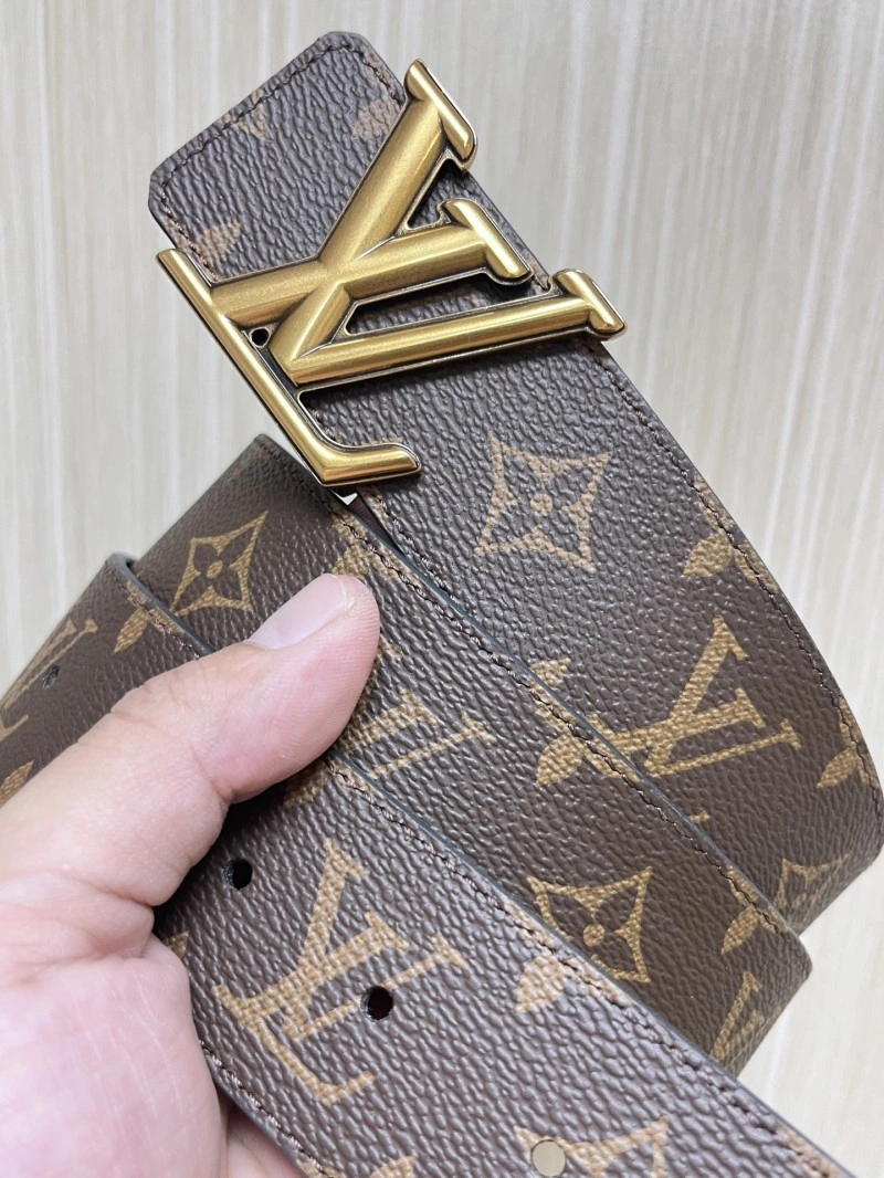 Discounted Louis Vuitton Belts