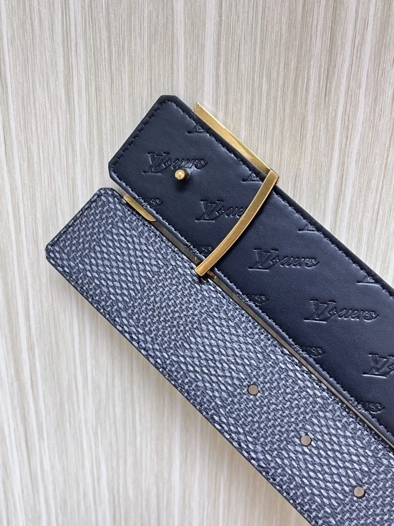 Low-cost Louis Vuitton Belts