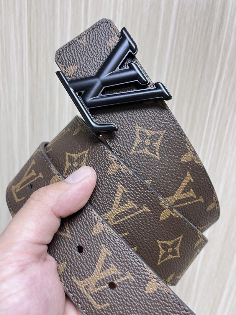 Bargain Louis Vuitton Belts