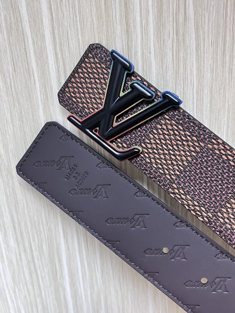 Top mirror Louis Vuitton Belts