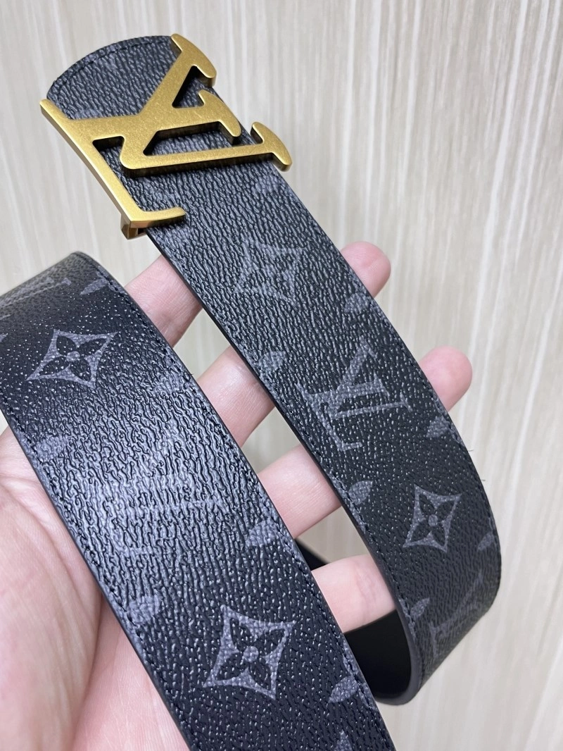 Discounted Louis Vuitton Belts