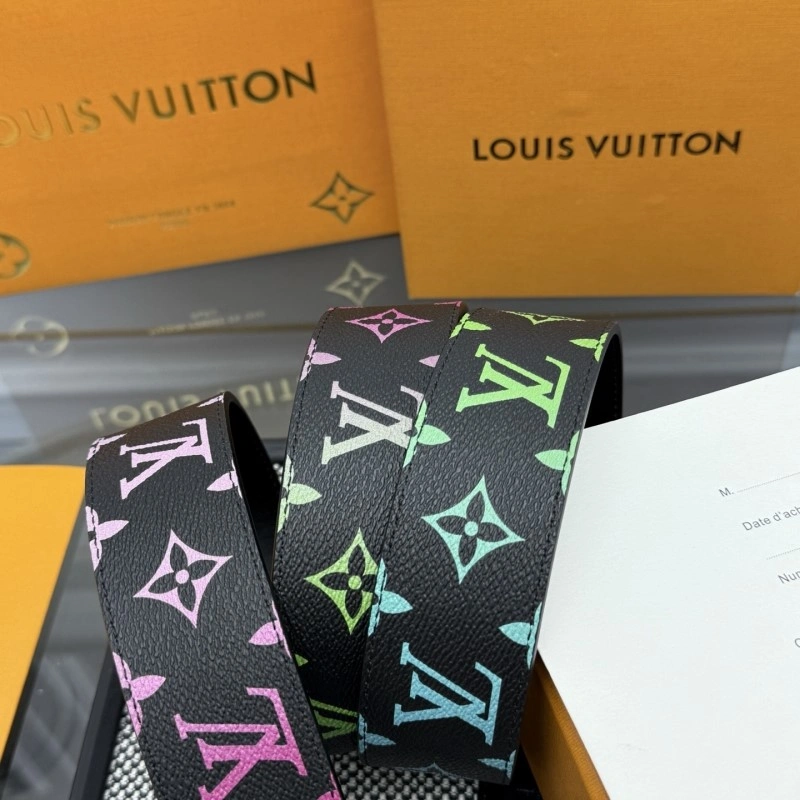 Top mirror Louis Vuitton Belts