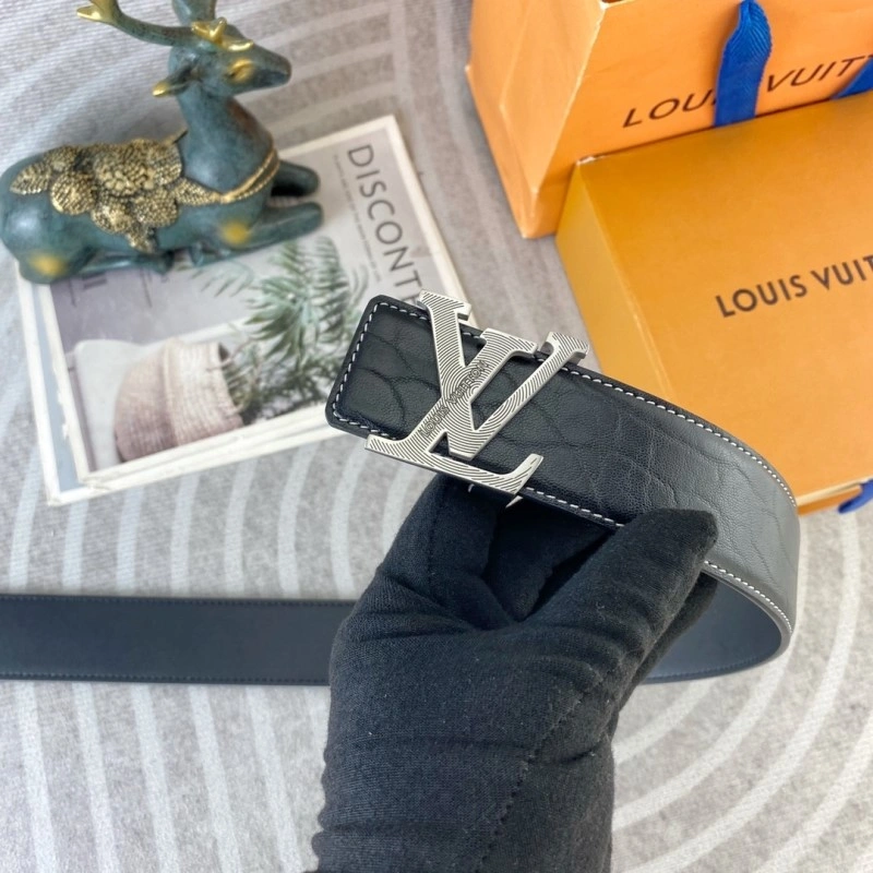Bargain Louis Vuitton Belts