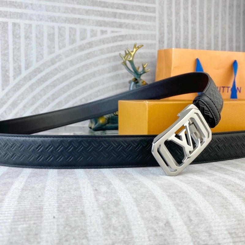 Top mirror Louis Vuitton Belts