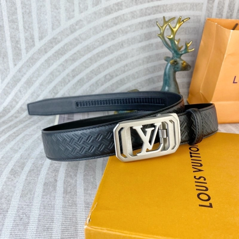 Top mirror Louis Vuitton Belts