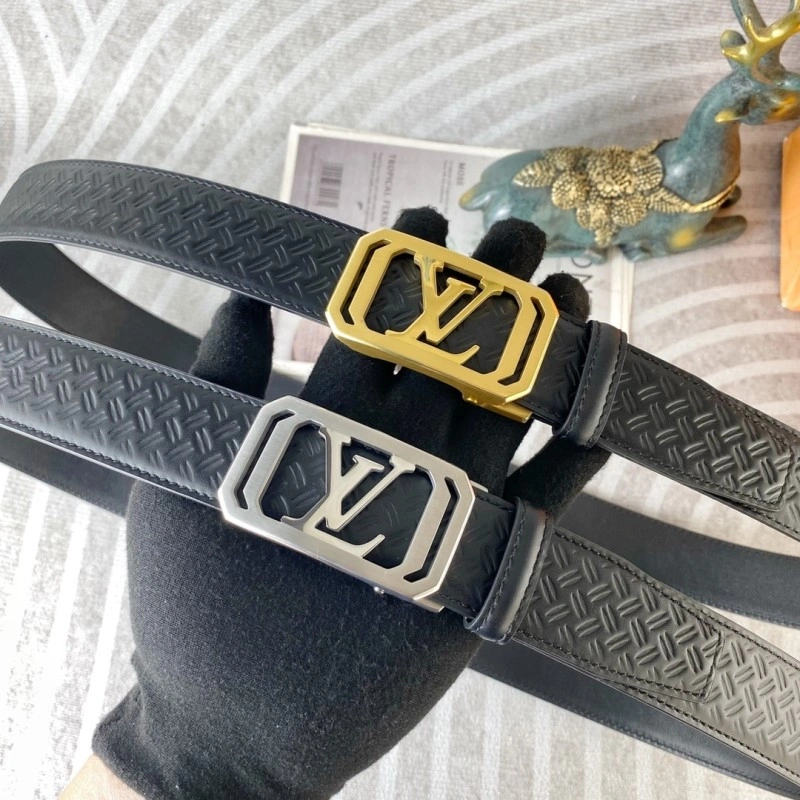 Top mirror Louis Vuitton Belts