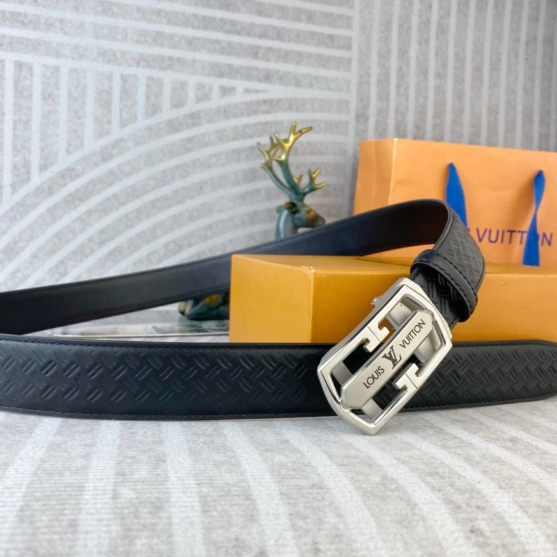 Top mirror Louis Vuitton Belts
