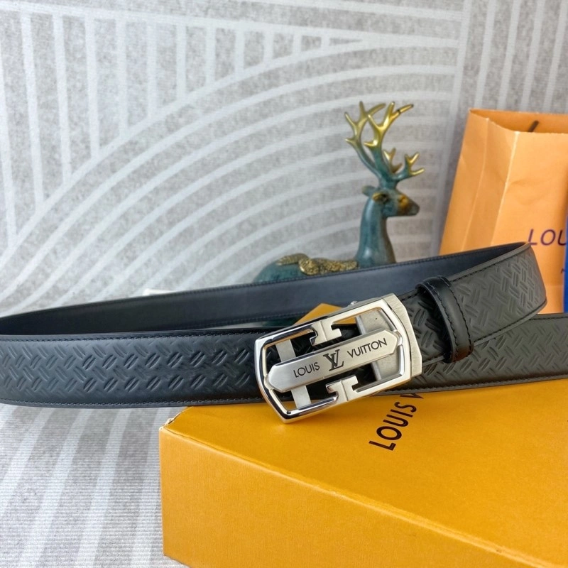 Top mirror Louis Vuitton Belts