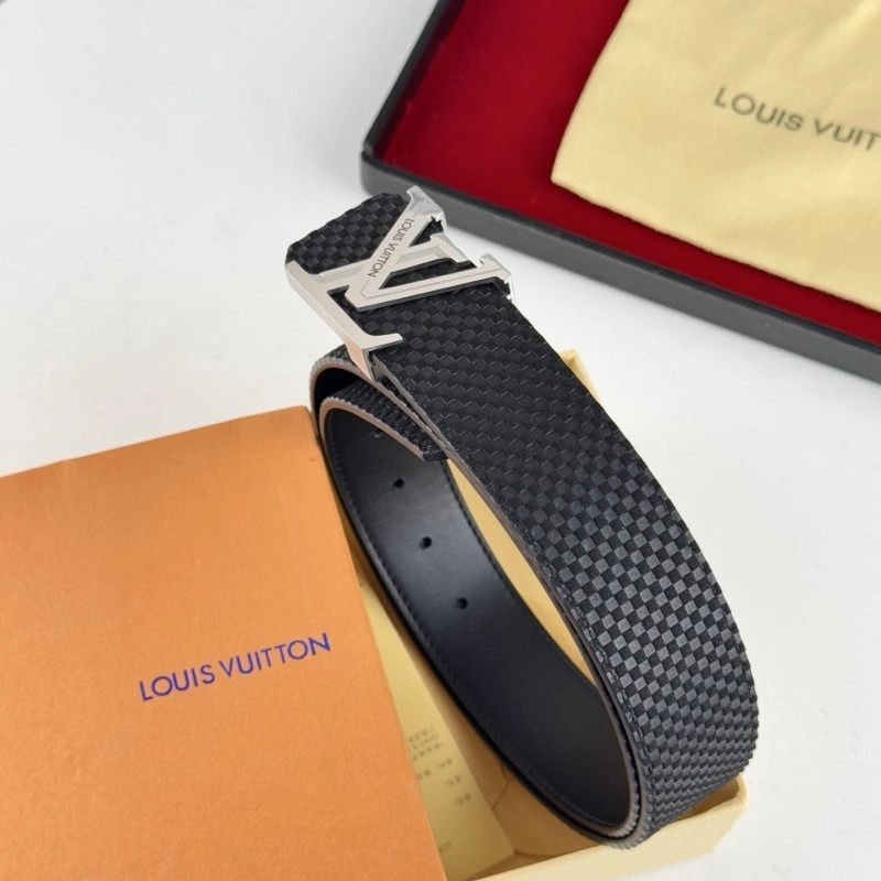 Low-cost Louis Vuitton Belts