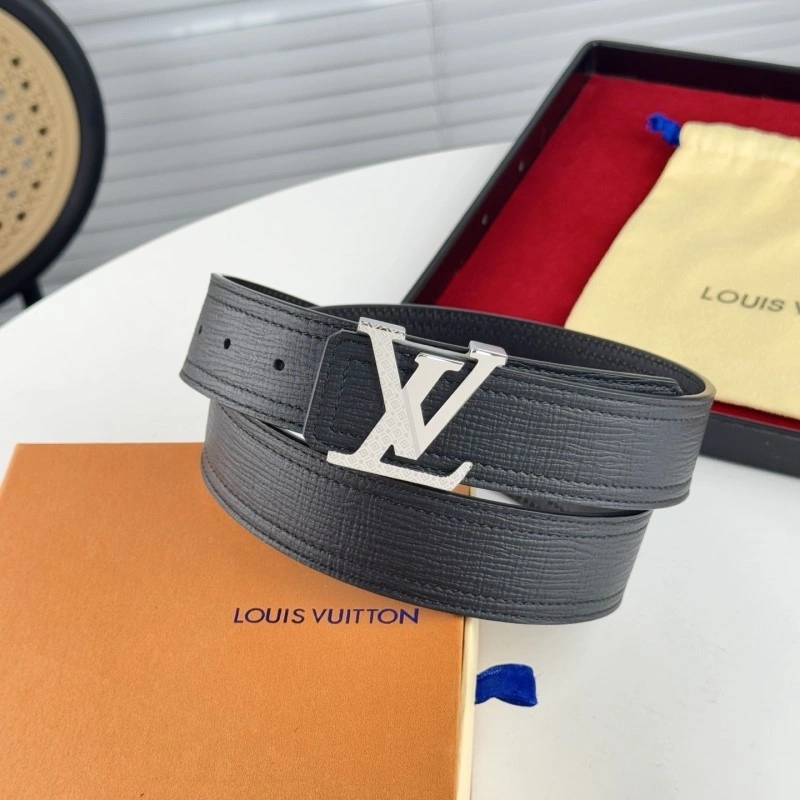 Top mirror Louis Vuitton Belts