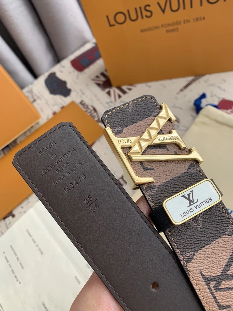 Top mirror Louis Vuitton Belts