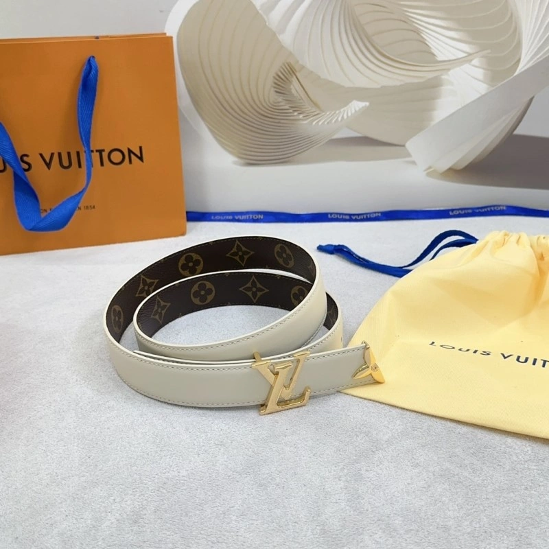 Accurate model Louis Vuitton Belts