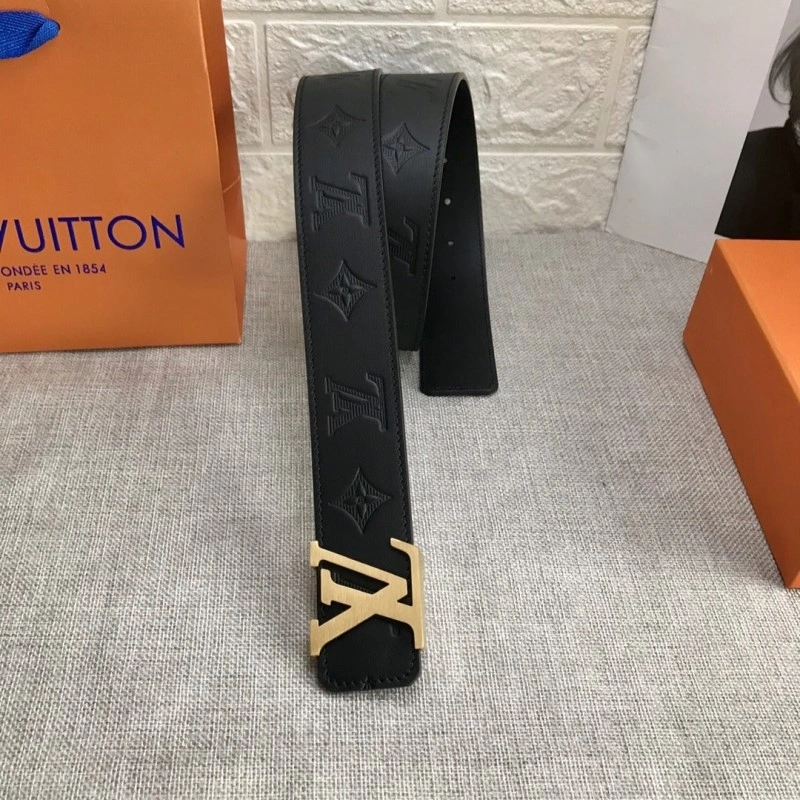 Low-cost Louis Vuitton Belts