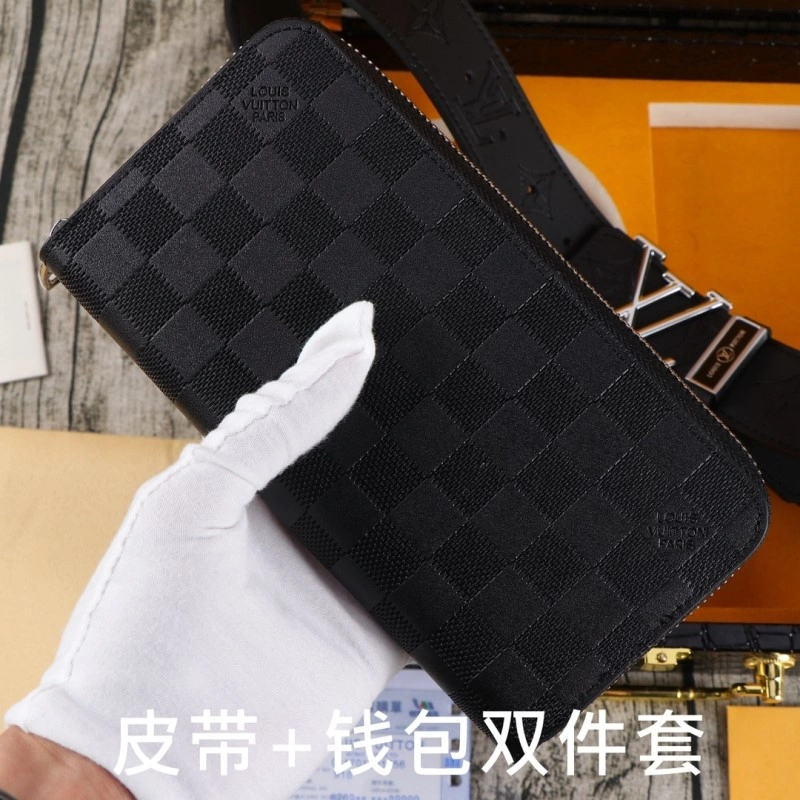Low-cost Louis Vuitton Belts