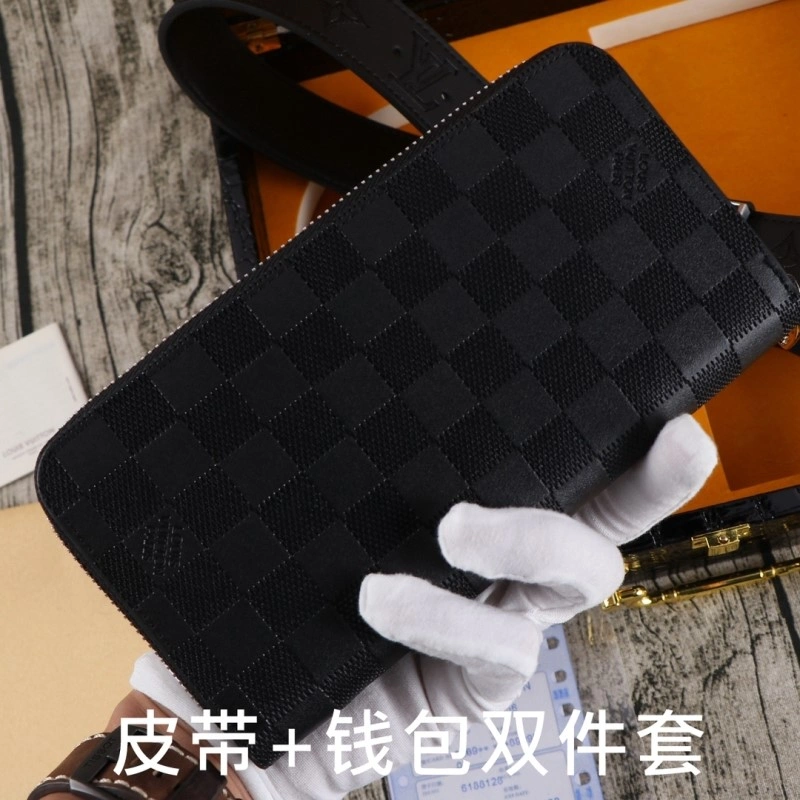 Low-cost Louis Vuitton Belts