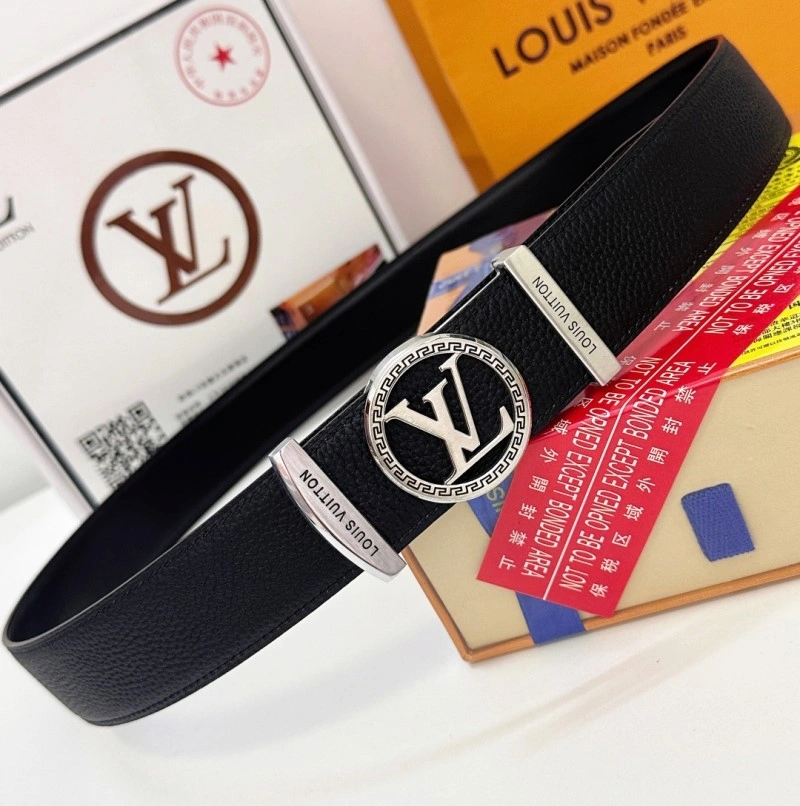 Accurate model Louis Vuitton Belts