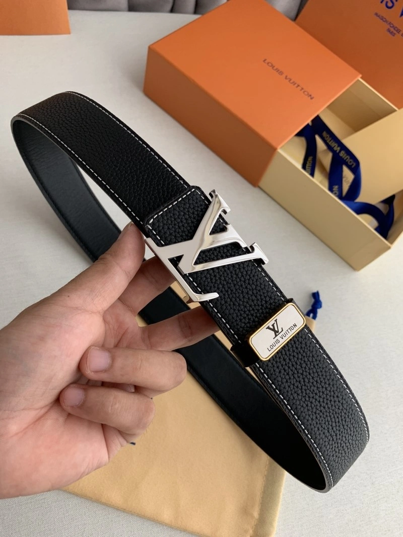 Top mirror Louis Vuitton Belts