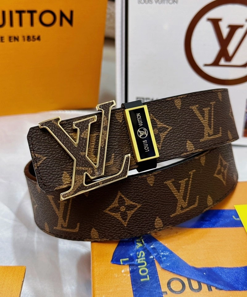 Low-cost Louis Vuitton Belts