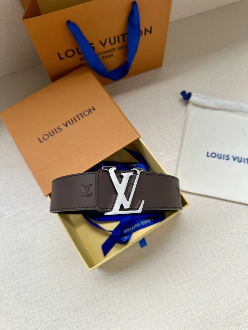 Top mirror Louis Vuitton Belts