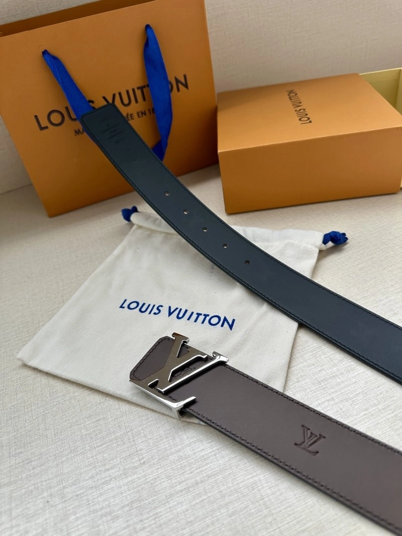 Top mirror Louis Vuitton Belts