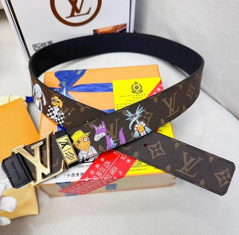 Top mirror Louis Vuitton Belts