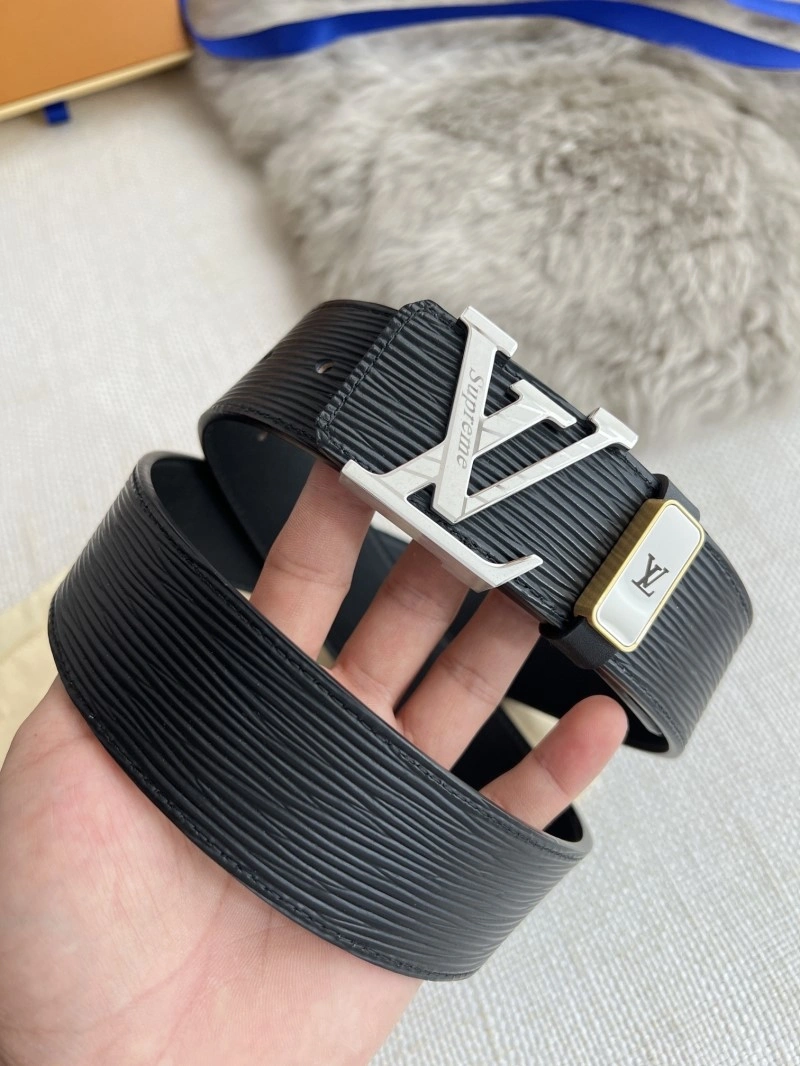 Top mirror Louis Vuitton Belts