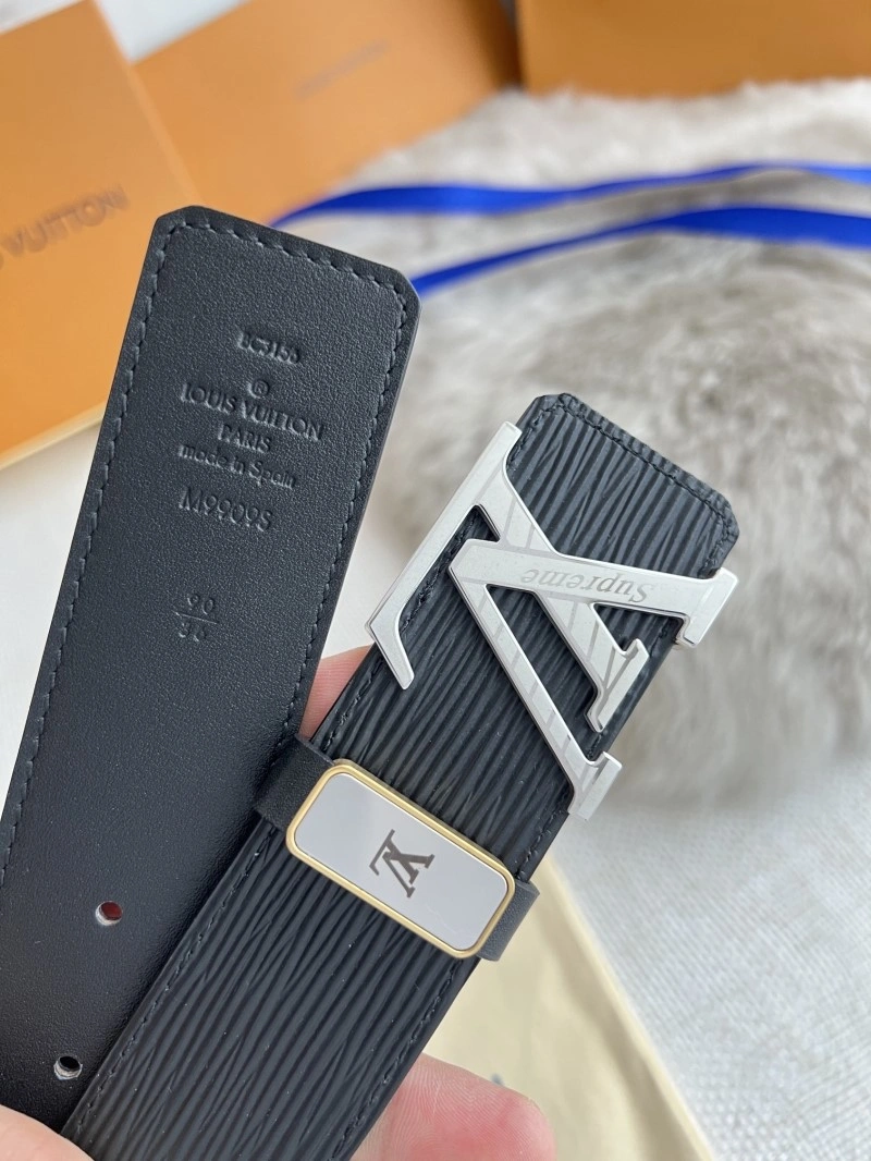 Top mirror Louis Vuitton Belts