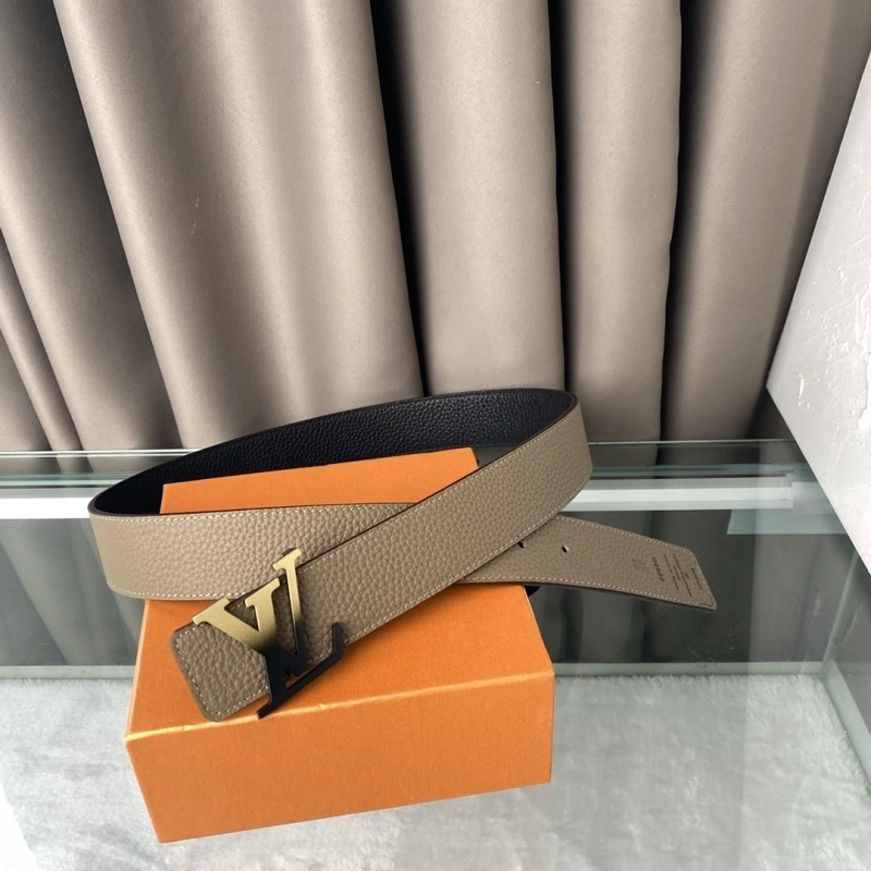 Accurate model Louis Vuitton Belts