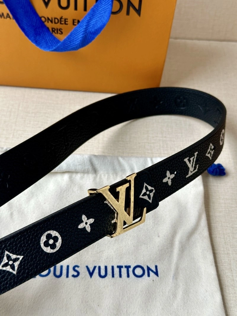 Accurate model Louis Vuitton Belts