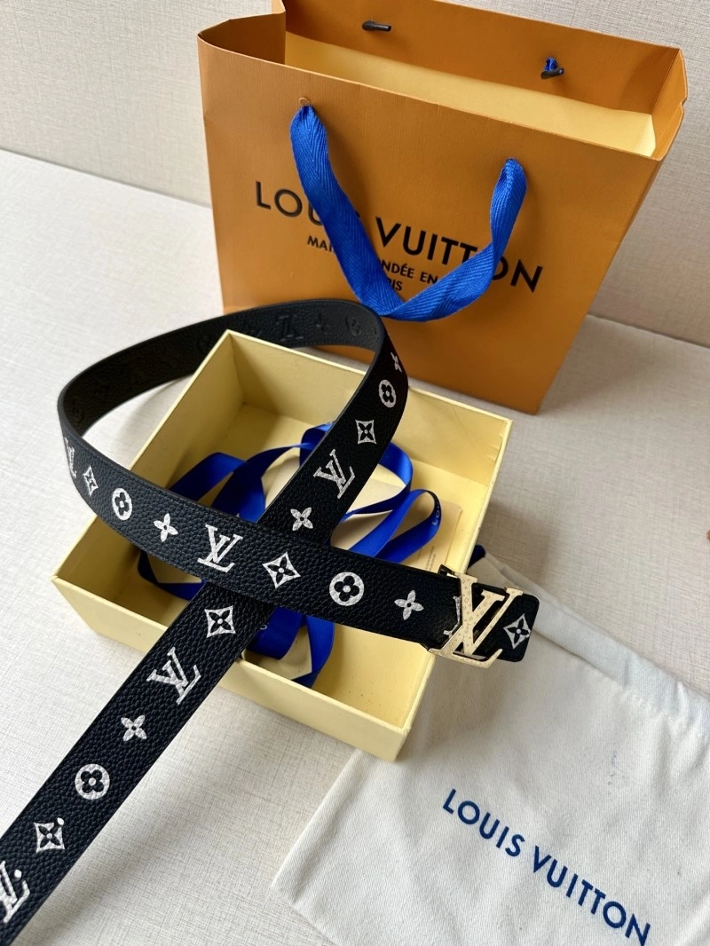 Accurate model Louis Vuitton Belts
