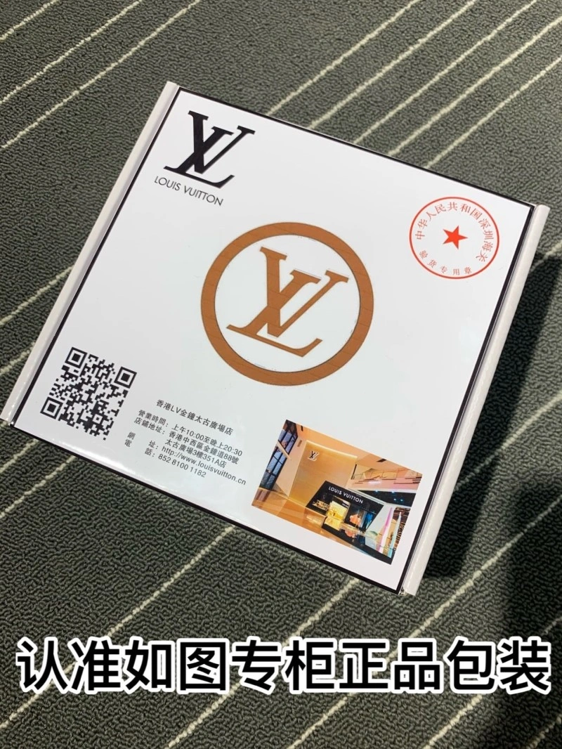 Accurate model Louis Vuitton Belts