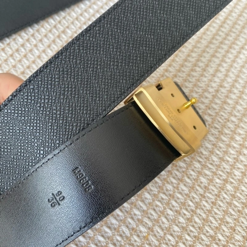 Accurate model Louis Vuitton Belts