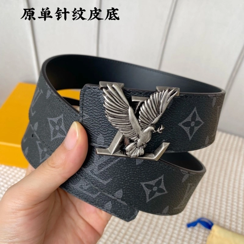 Top mirror Louis Vuitton Belts