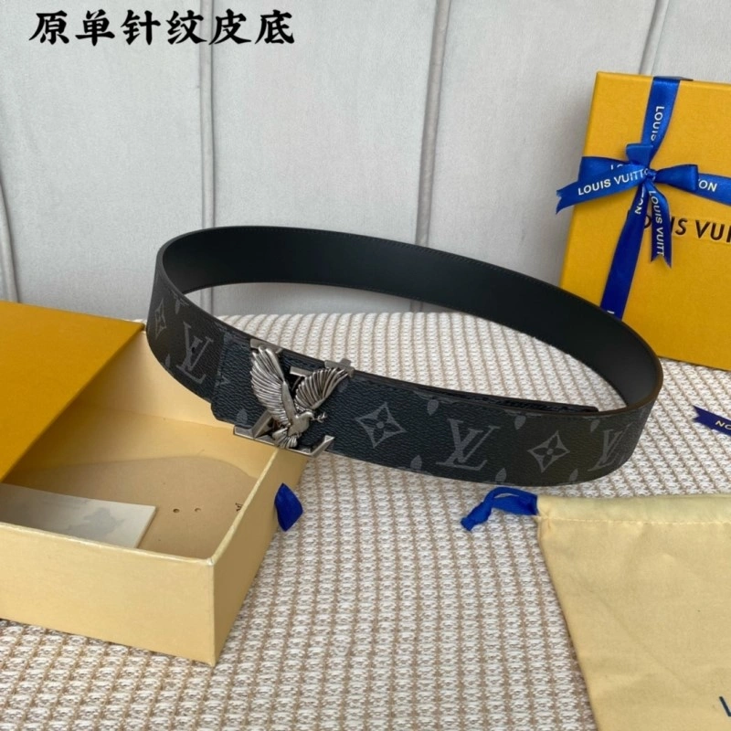 Top mirror Louis Vuitton Belts