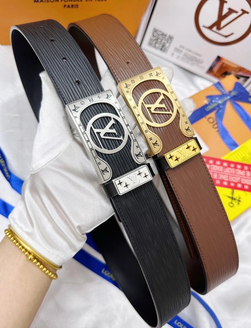 Accurate model Louis Vuitton Belts