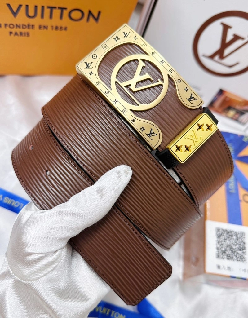 Top mirror Louis Vuitton Belts