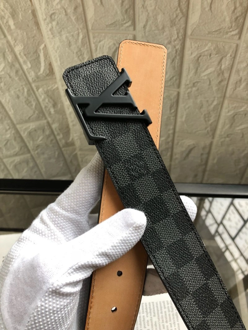 1:1 copy Louis Vuitton Belts