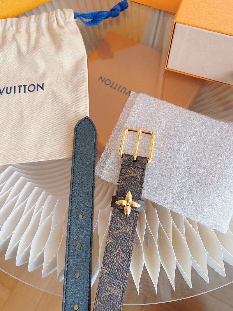 Low-cost Louis Vuitton Belts