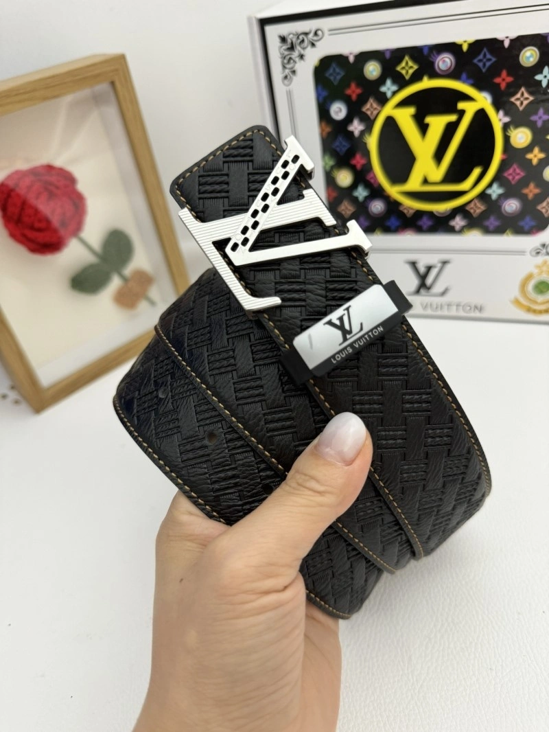 Inexpensive Louis Vuitton Belts
