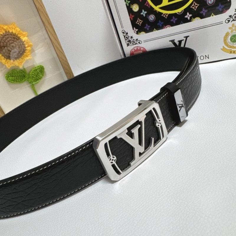Low-cost Louis Vuitton Belts