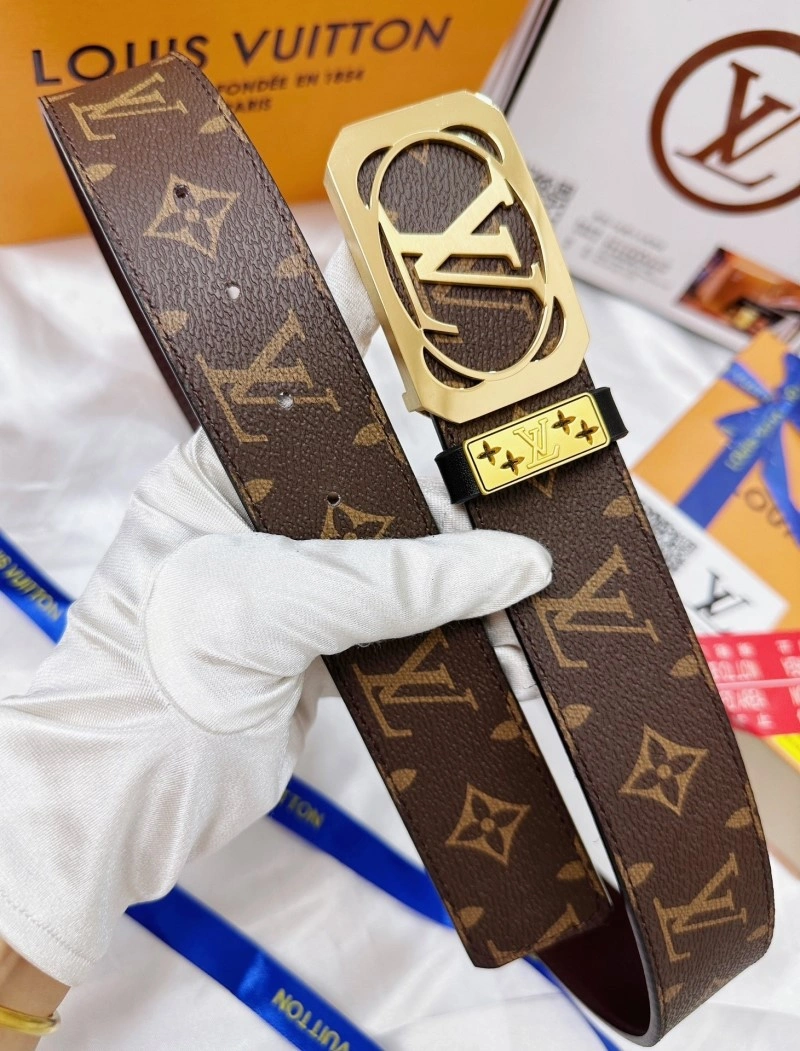 Accurate model Louis Vuitton Belts