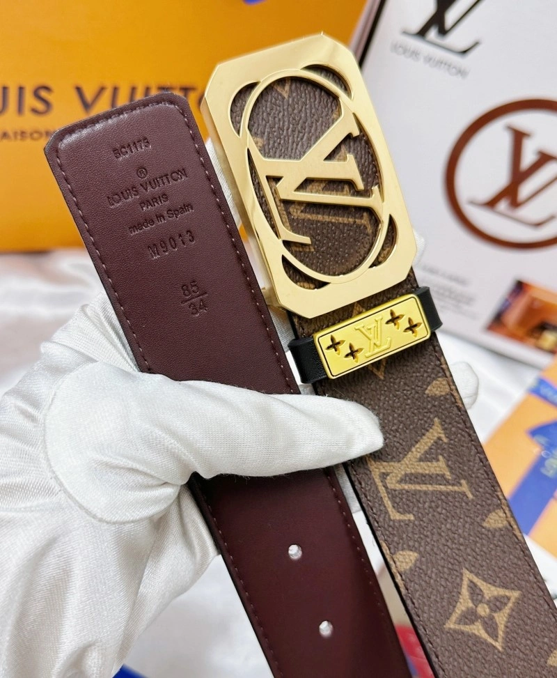 Accurate model Louis Vuitton Belts