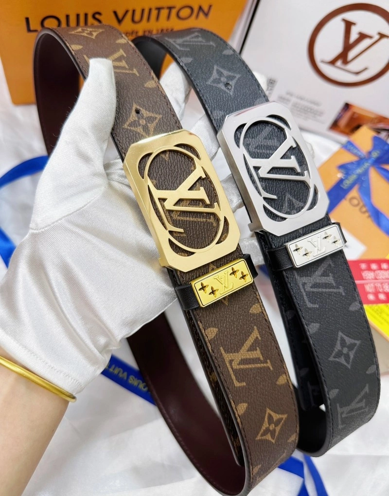 Accurate model Louis Vuitton Belts