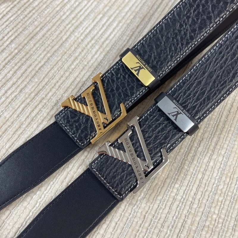 Top mirror Louis Vuitton Belts