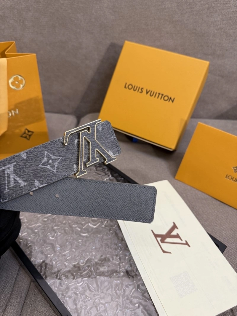 Bargain Louis Vuitton Belts