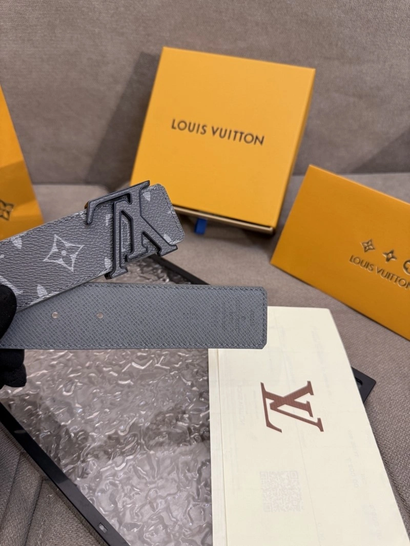 Exact replica Louis Vuitton Belts