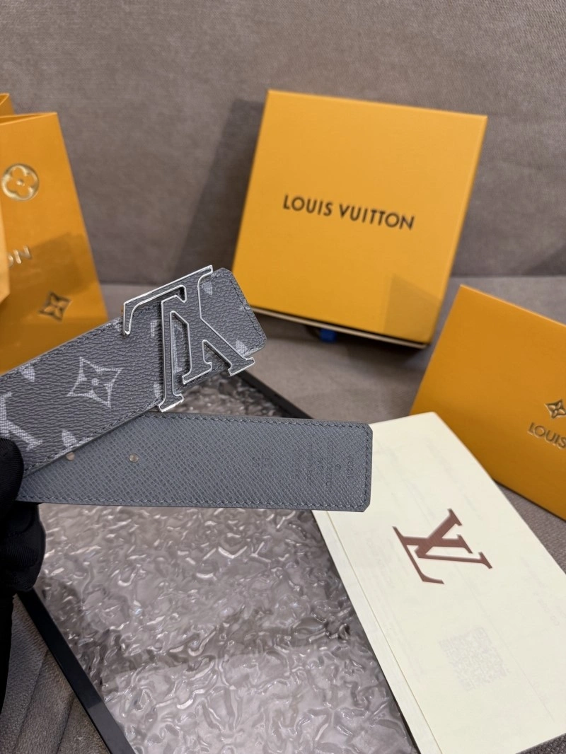 High fidelity Louis Vuitton Belts