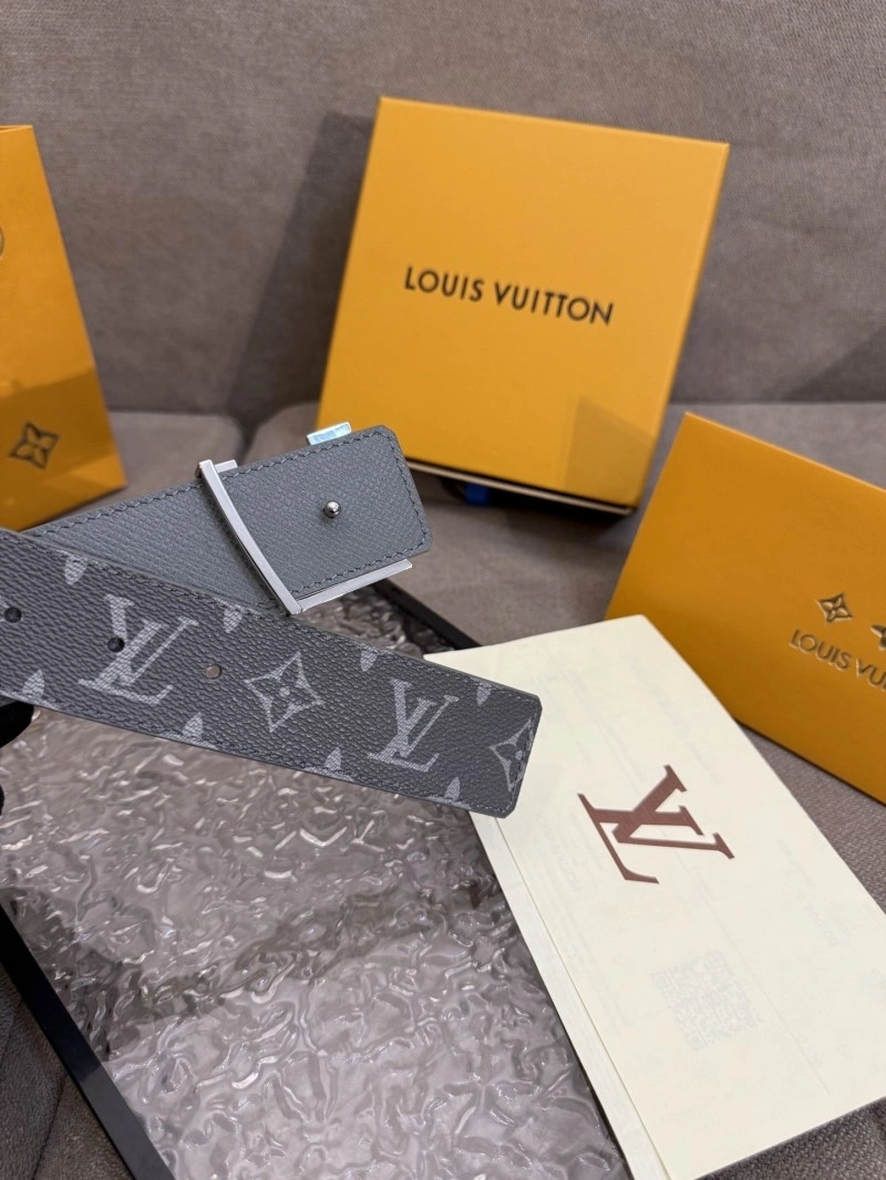 High fidelity Louis Vuitton Belts